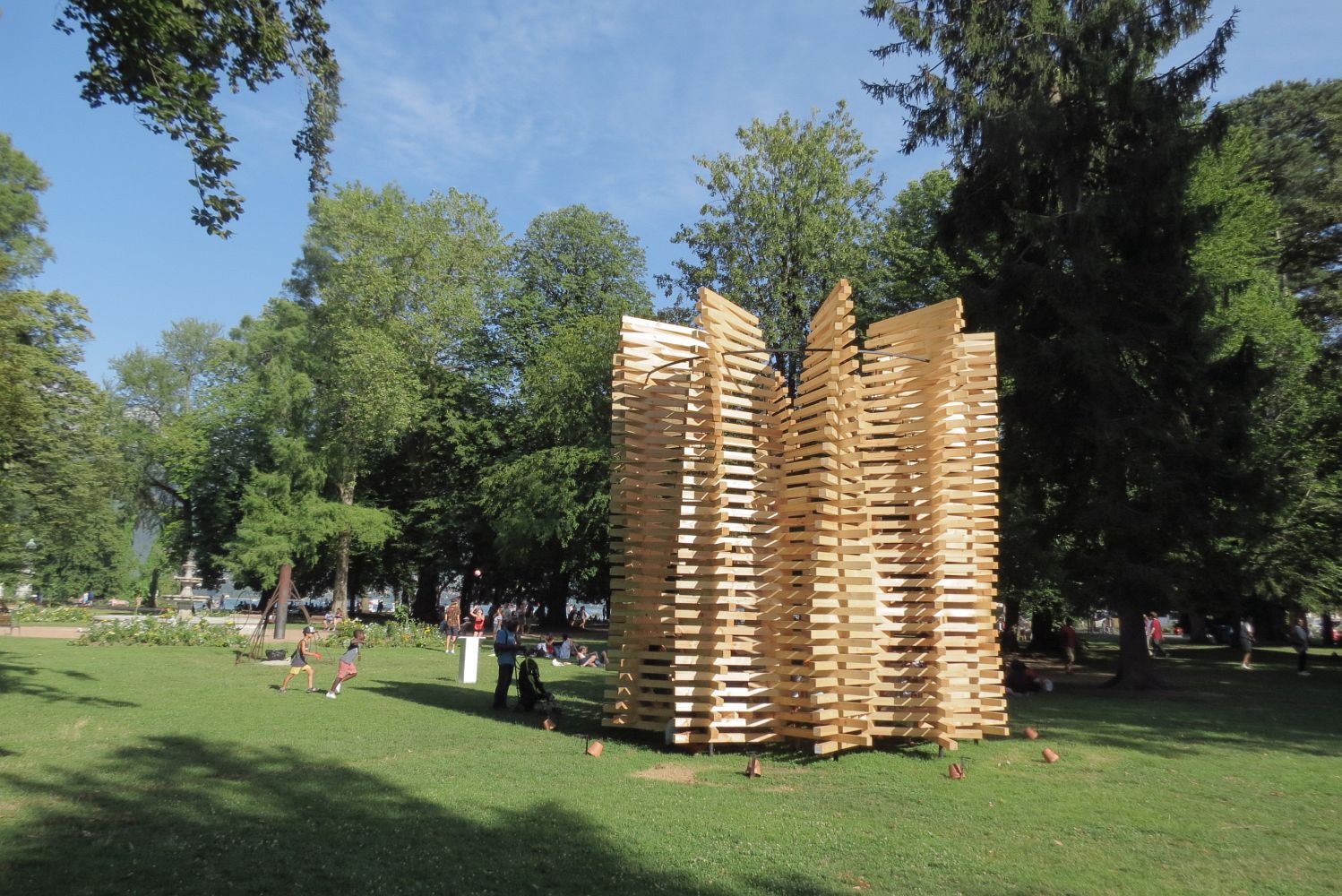 UGUNS – на престижном фестивале искусства во французских Альпах (ВИДЕО)